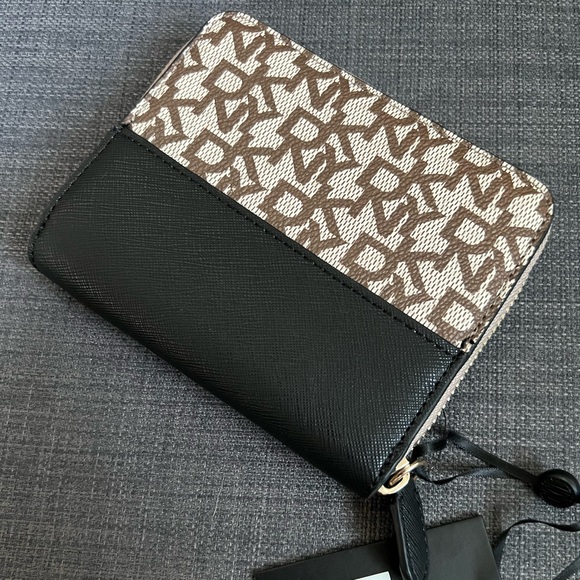 Dkny | Bags | Nwt Dkny Vela Small Zip Around Wallet Case Organizer ...